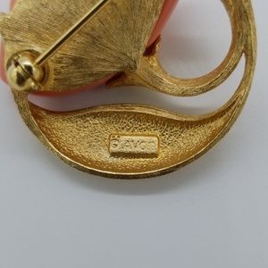 Vintage | Jewelry | Vintage Avon Pink Flower Goldtone Pin Brooch | Poshmark